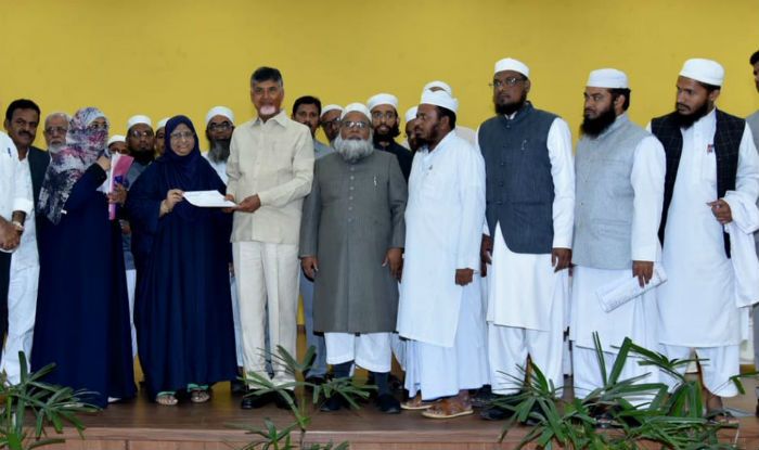 Triple Talaq Ordinance: AIMPLB Members Meet Chandrababu Naidu to Thwart ...