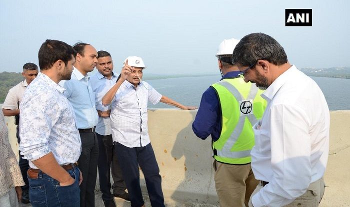 Ailing Goa CM Manohar Parrikar’s Inspection Visit Not a Stunt: BJP ...