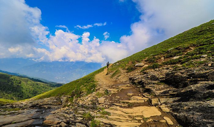 Thachi Valley is a Visual Treat For Trekkers During The Winter Months ...