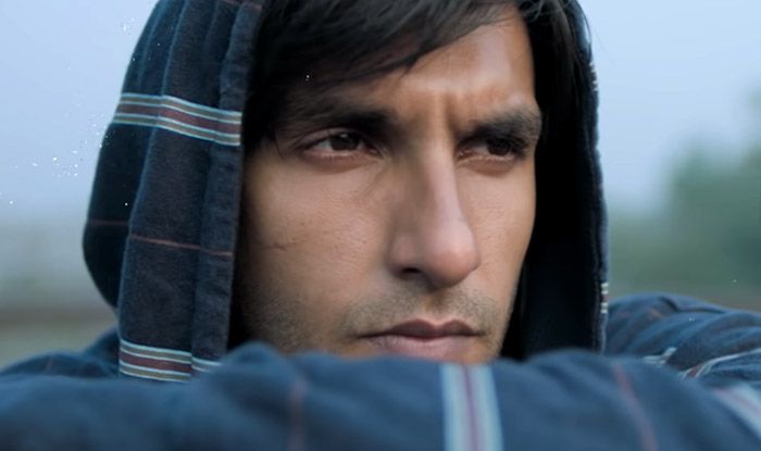 Gully Boy Trailer: रणवीर सिंह के अभिनय में नजर आई रैपर बनने की भूख