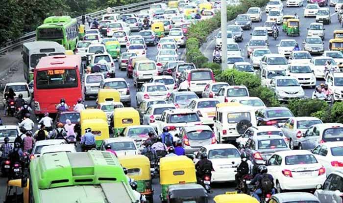 Traffic Snarls, Overcrowding Leave Central Delhi Gridlocked, Exits at 4 ...