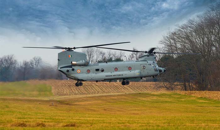 अमेरिका से भारत को मिले चिनूक हेलिकॉप्टर, इंडियन एयरफोर्स की और बढ़ी ताकत