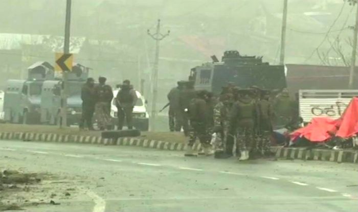 Pulwama Terror Attack: Indian Army Urges Media to Avoid Showing Images of Families of Martyred ...