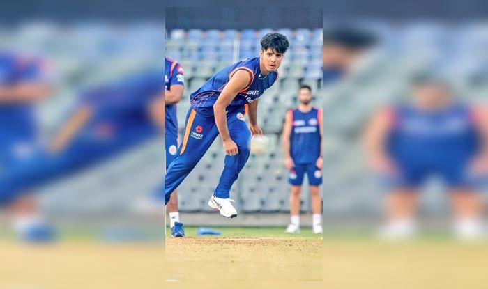 Rasikh Salam Dar Makes Debut For Mumbai, Becomes Youngest Kashmiri to ...