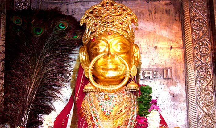 शीतला माता का मंदिर, जहां 800 साल से नहीं भर रहा एक घड़ा, आज भी दिखता ...