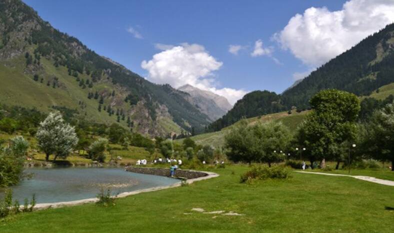 Betaab Valley Makes For The Perfect Summer Getaway in May | India.com
