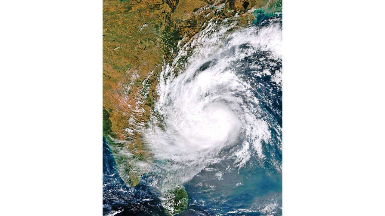 Cyclone Vayu Updates: Onset of Monsoon to be Delayed in Gujarat | India.com