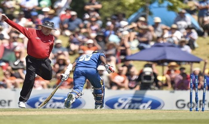 Umpire Ian Gould to Retire After ICC World Cup 2019 | India.com