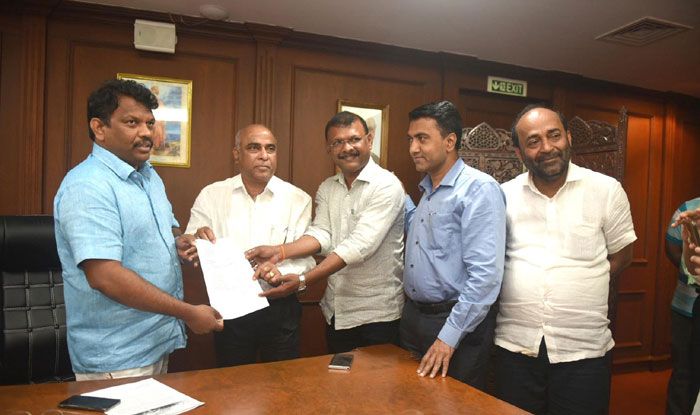 MGP Says it Will Soon Withdraw Support to BJP Government in Goa | India.com