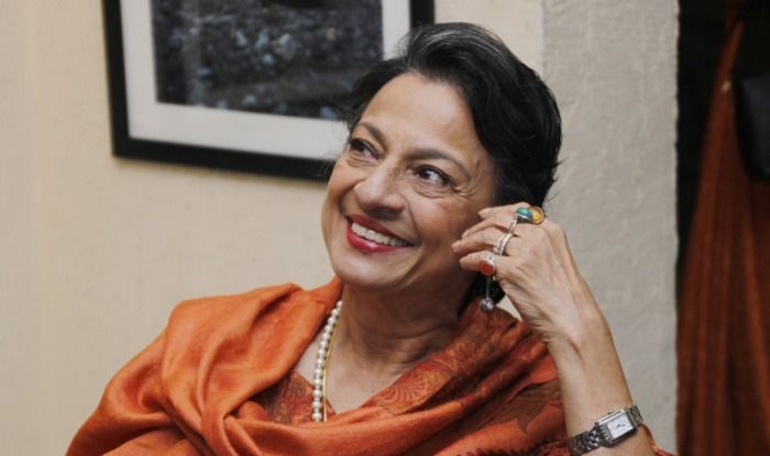 Veteran Actor Tanuja Rushed to Hospital After Going Through Abdomen Pain