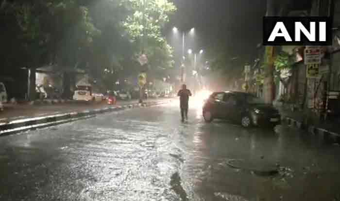 Delhi Rains: Light Shower Brings Respite From Heat, Similar Conditions to Prevail For 3-4 Days ...
