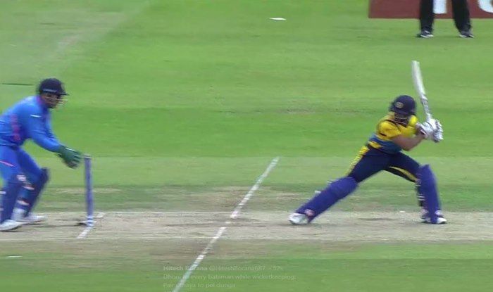 MS Dhoni stumping India vs Sri Lanka 2019 ICC CWC