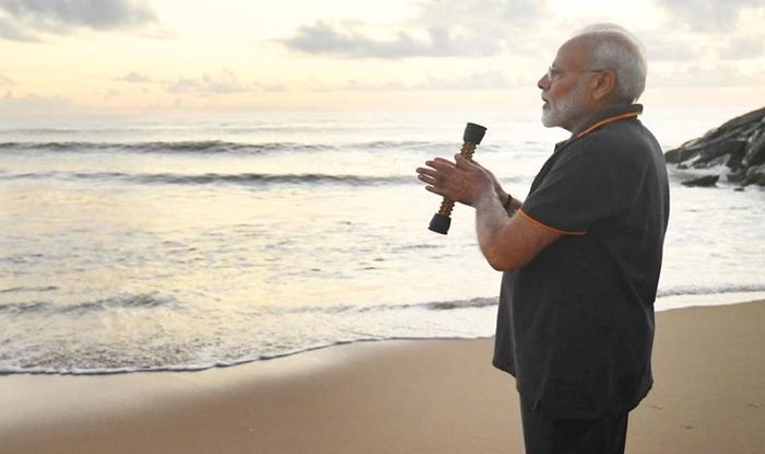 सवालों का पीएम मोदी ने दिया जवाब, बताया कि समुद्र तट पर प्लॉगिंग करते ...