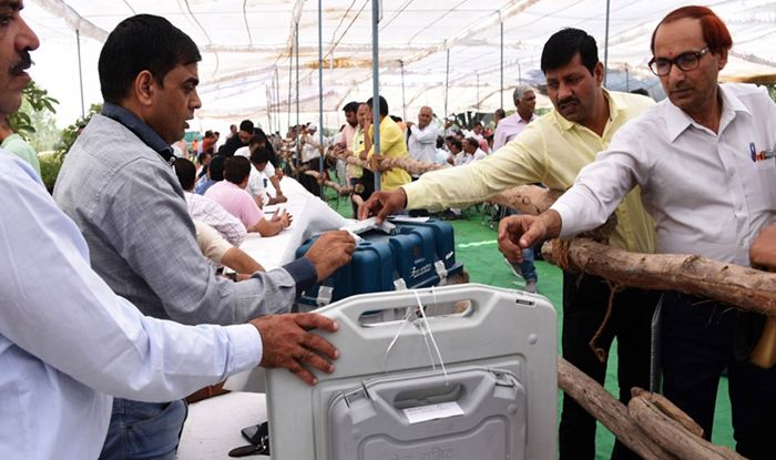 Maharashtra Assembly Elections 2019 vote counting updates: Akola East ...