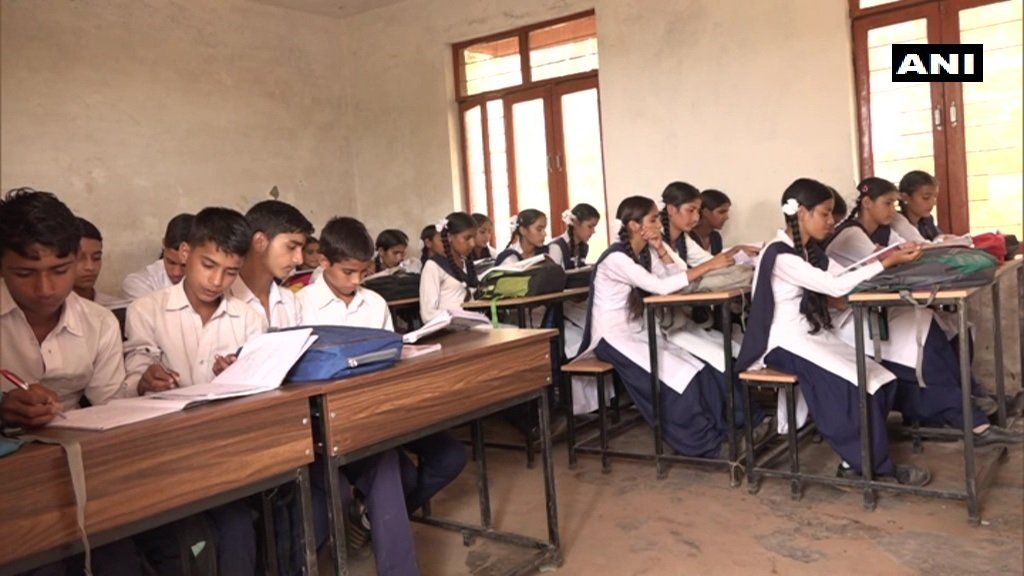 jammu and Kashmir schools reopen, kashmir latest news, article 370 ...