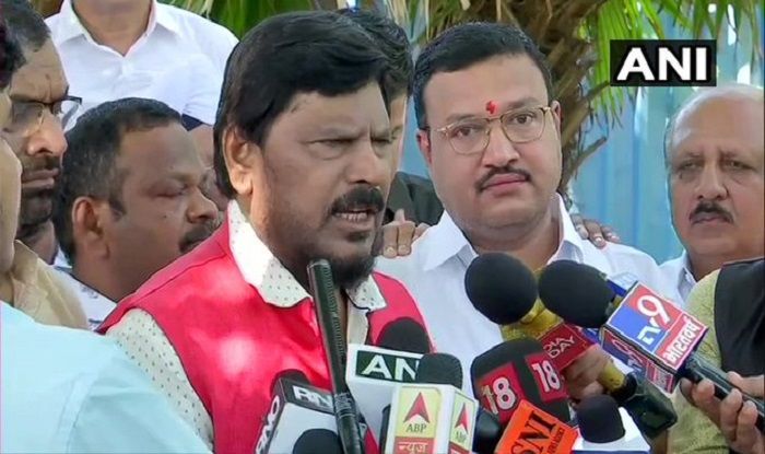 Ramdas Athawale, Devendra Fadnavis, Aaditya Thackeray, BJP, Shiv Sena ...