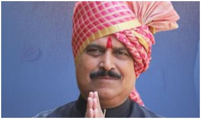 MoS Railways Suresh Angadi Dies of Coronavirus at 65; National Flag to ...