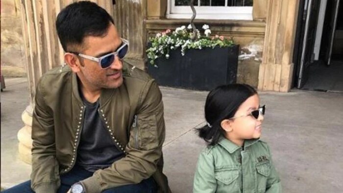 MS Dhoni Shares Adorable Video of Ziva Playing Guitar and Singing in ...