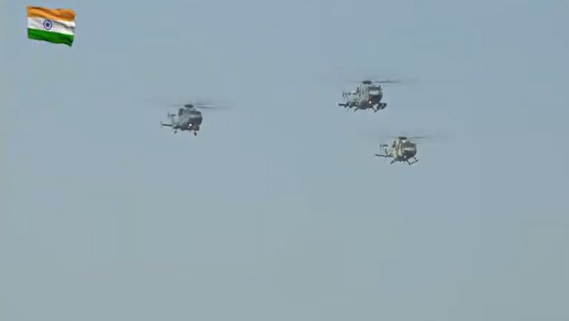 First Tri-Service Vic Formation on Republic Day 2020 | Watch