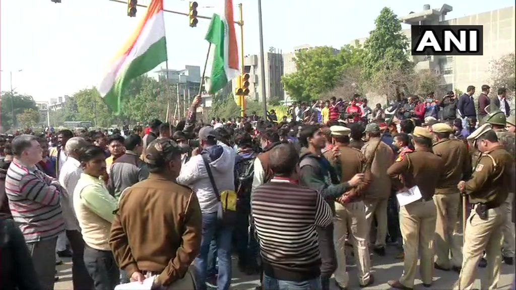 50 Days of Shaheen Bagh: A Day After Firing, Tension Brews Over Road ...