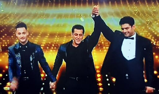 BREAKING! Bigg Boss 13 Grand Finale: Sidharth Shukla Emerges as The ...