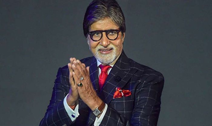 Amitabh Bachchan Reminisces Sunday Fan Meets Outside Jalsa, Pens ...