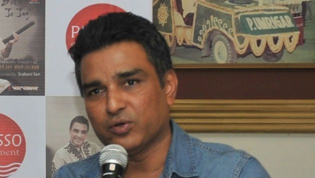 'संजय मांजरेकर को कमेंट्री पैनल से हटाने के फैसले पर फिर से विचार करे BCCI'