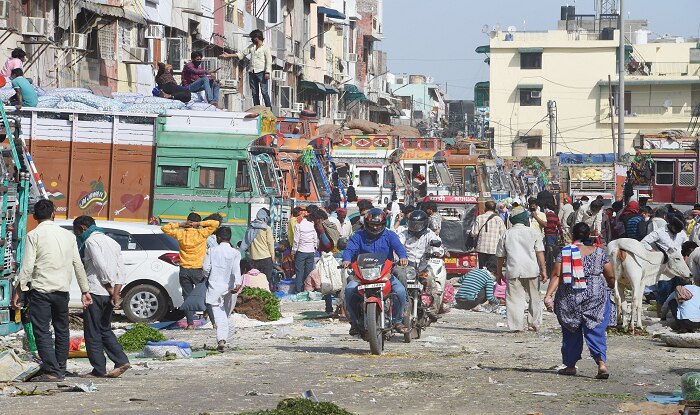 Are Shops at Delhi’s Azadpur Mandi Shut After Death of COVID-19 Patient ...
