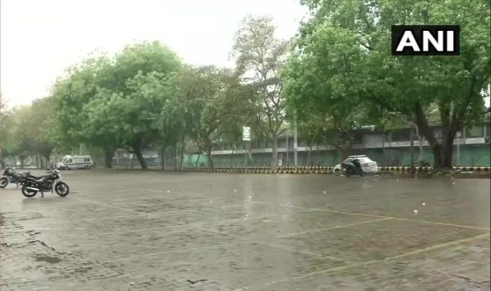 Sporadic Rain, Gusty Winds Bring Respite From Scorching Heat For People in Delhi