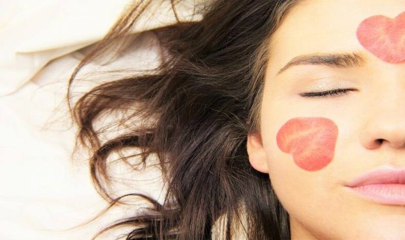 Step-by-Step Guide to Get a Fruit-Facial at Home