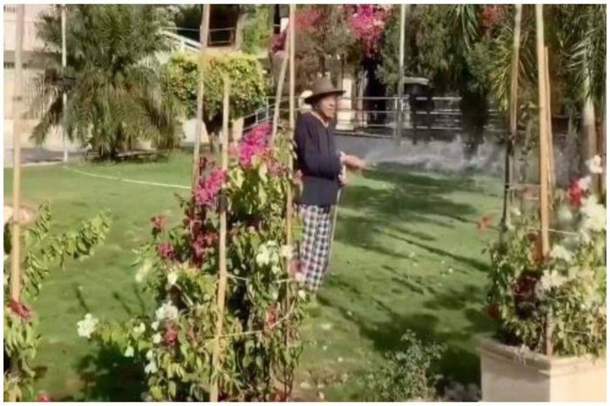 Dharmendra Farmhouse