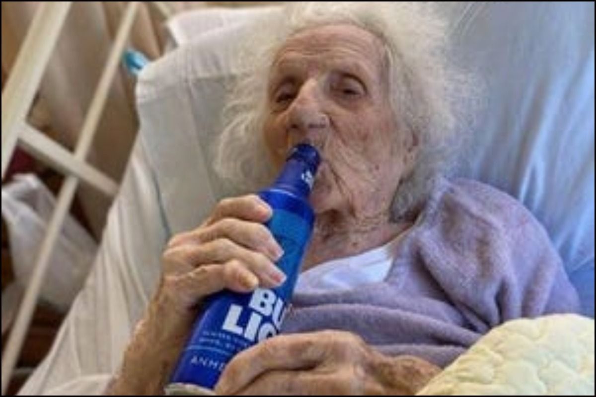 Cheers! 103-Year-Old Woman Downs Chilled Beer to Celebrate Recovery ...