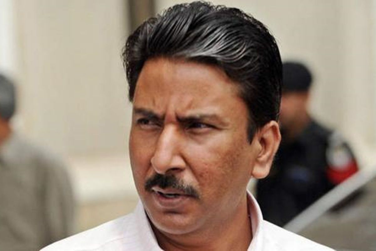 Former Pakistan Captain Malik Calls PCB Questionnaire a Script of Lies ...