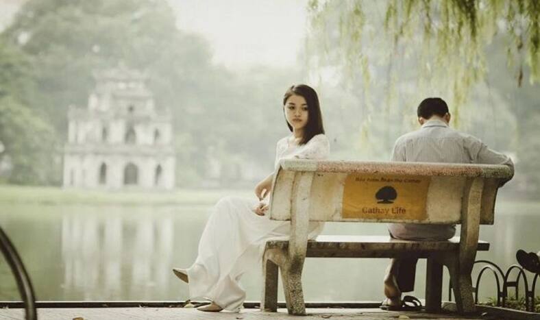 What it Means to be Aromantic? Here's List of Signs of Aromanticism