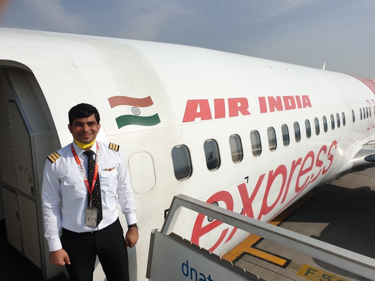 Dubai Kozhikode Plane Crash: Co-pilot Akhilesh Kumar Flew First VBM ...