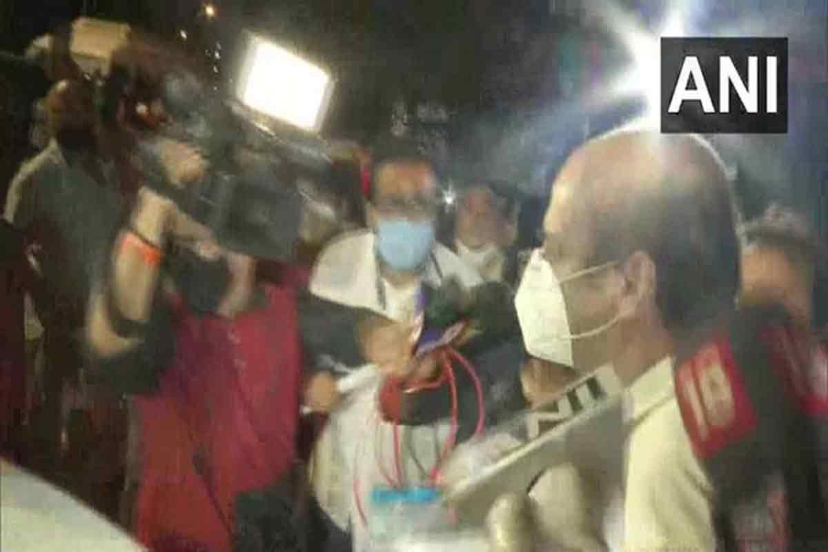 Sushant Singh Rajput Death Case: CBI Questions Rhea Chakaborty’s Father ... Sushant Singh Rajput Death Case: CBI Questions Rhea Chakaborty’s Father ...