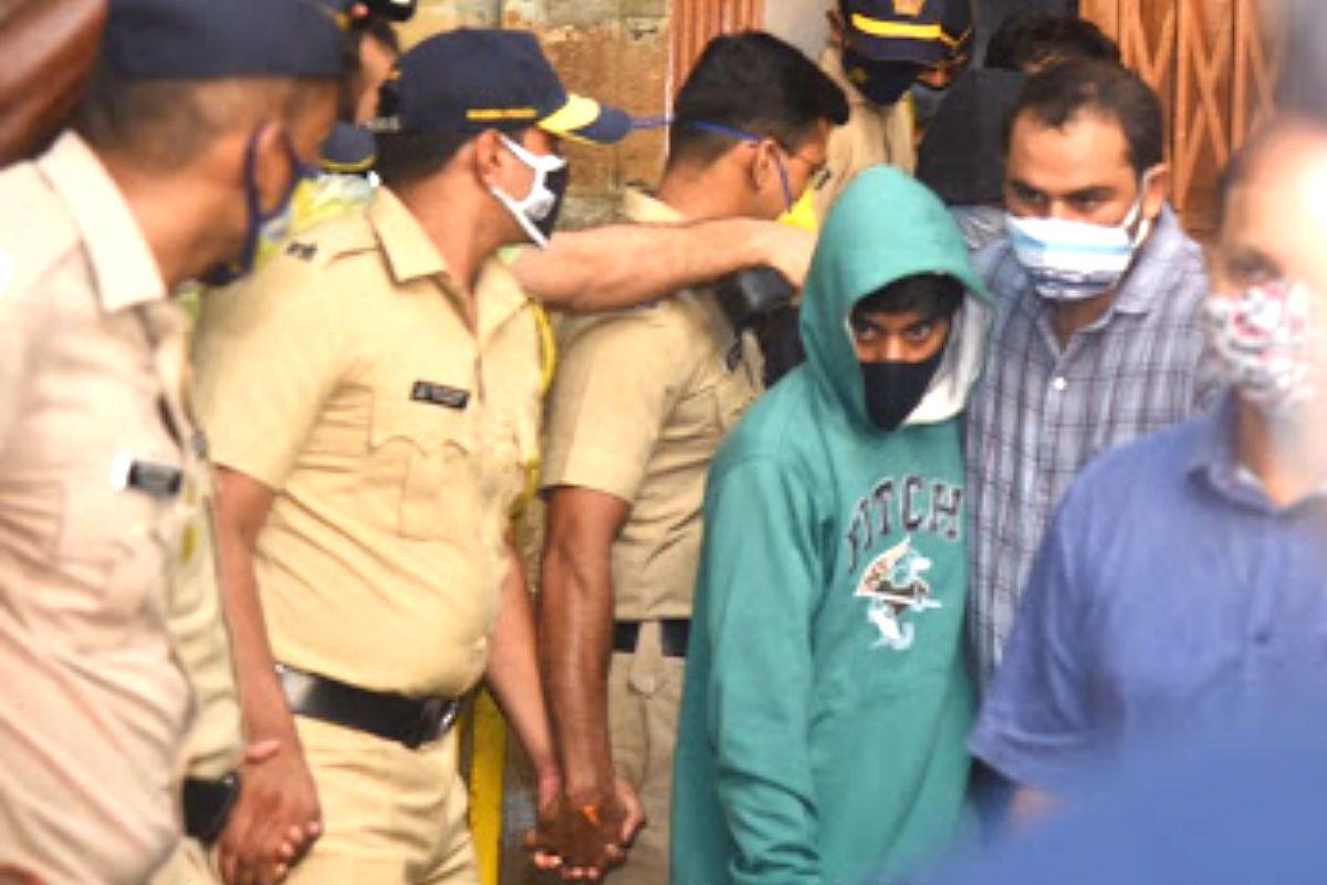 Sushant Singh Rajput Case Confusing FIRs: Dipesh Sawant’s Lawyer Says ...