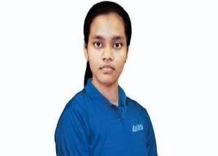 Neet Topper: नीट-2020 में 720 में से 720 अंक लाने वाली आकांक्षा सिंह ...