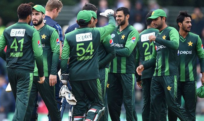 पाक खिलाड़ियों को न्यूजीलैंड में कोरोना, सरकार पर भड़के शोएब अख्तर