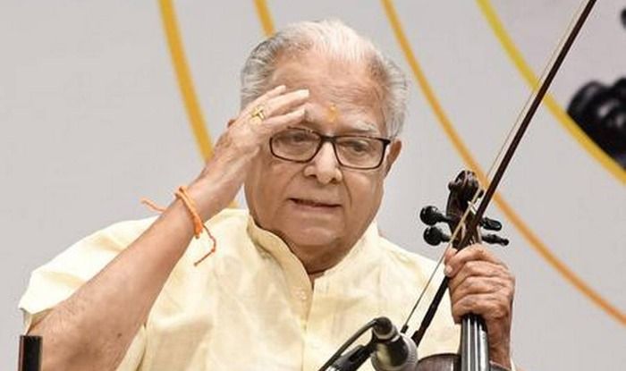 पद्मश्री और पद्मभूषण से सम्मानित वायलिन वादक TN Krishnan का निधन, PM ...