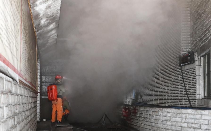 Underground Gas Leak Leaves 18 Dead at Coal Mine in Southwest China ...