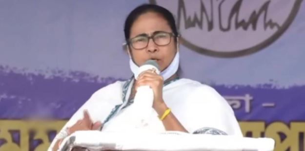 Mamata Banerjee Sparks Meme Fest With Hamba Ramba Kamba & We Are ...