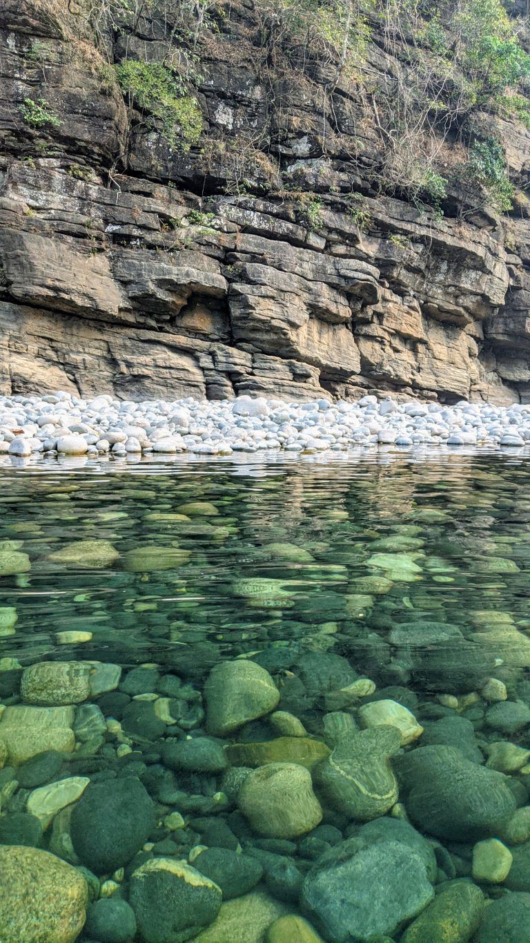 The Stunning Dawki River in Meghalaya Is Going Viral For Its Crystal ...