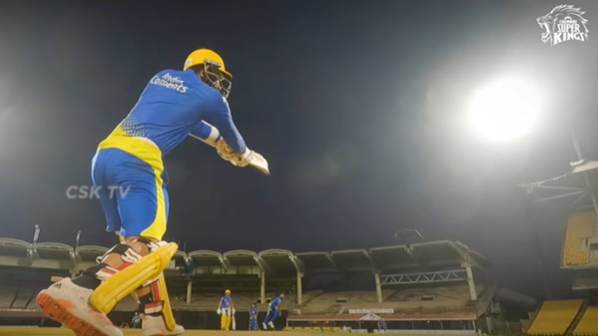 WATCH: Captain MS Dhoni Clean Bowled by Chennai Super Kings New Signing ...