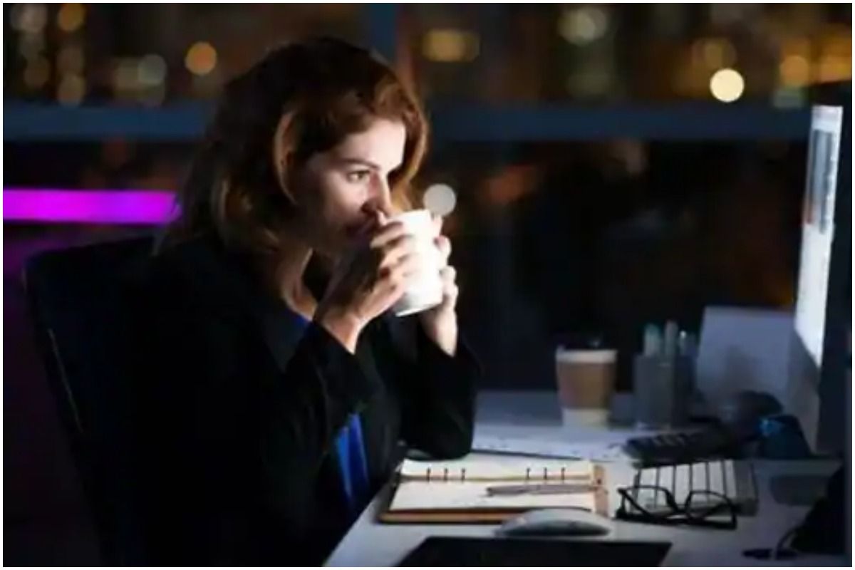 Night Shift Side Effects: नाइट शिफ्ट में काम करना है पसंद? कैंसर के हो ...