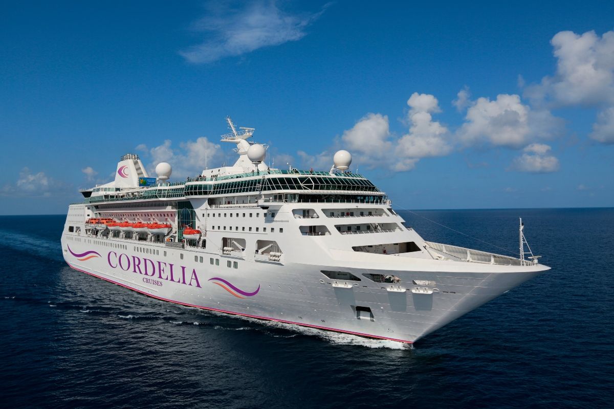 Cordelia Cruises Offers Opulent Travel Experience With On-board Dining ...