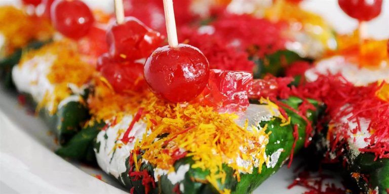 8 Varanasi Street Foods That You Must Try For The Salvation of The ...