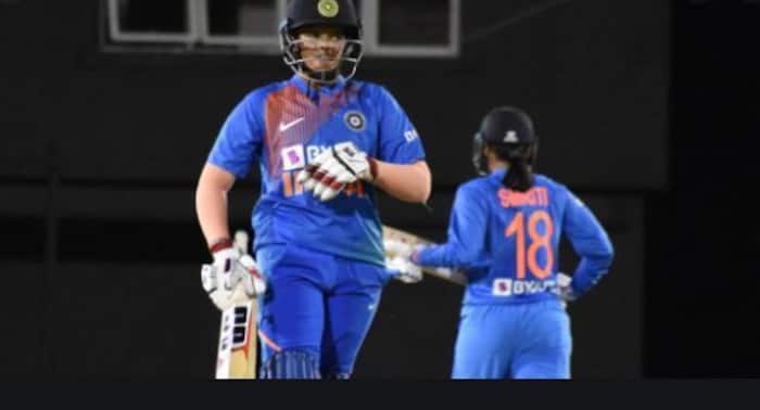 Indian Women Cricket Team Annual Contract List: अनुबंधित महिला ...