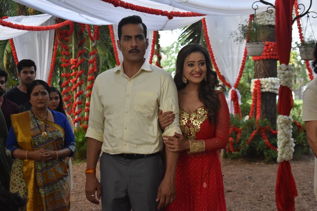 Anupama Massive Twist - Vanraj Tells Bapuji That He Does Not Want to ...