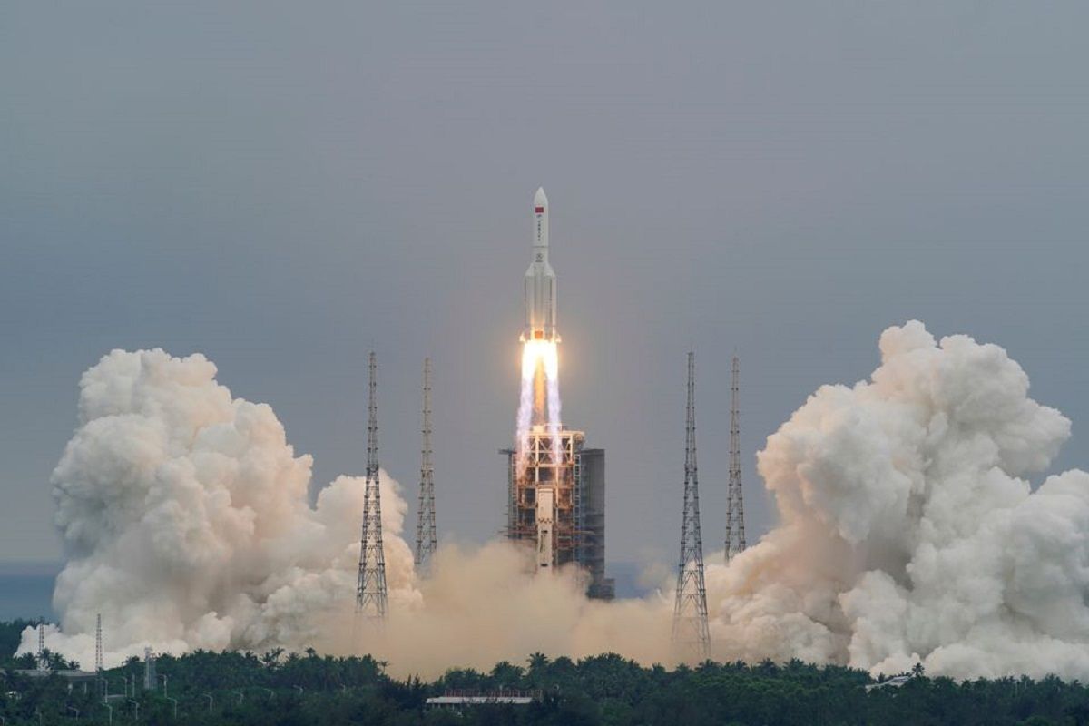 Chinese Rocket Re-Enters Earth, Debris Lands in Indian Ocean West Of ...